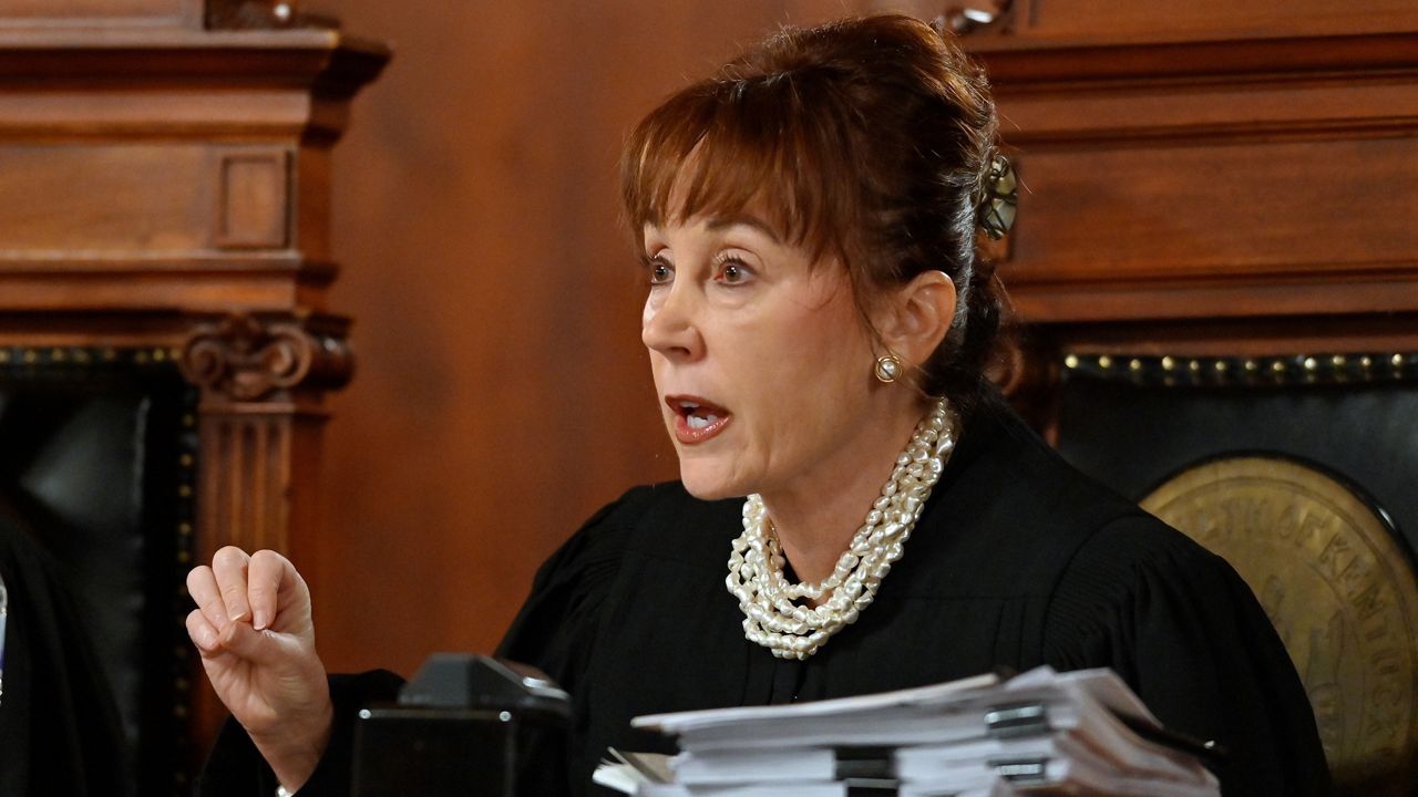 Evening Briefing in the Bluegrass