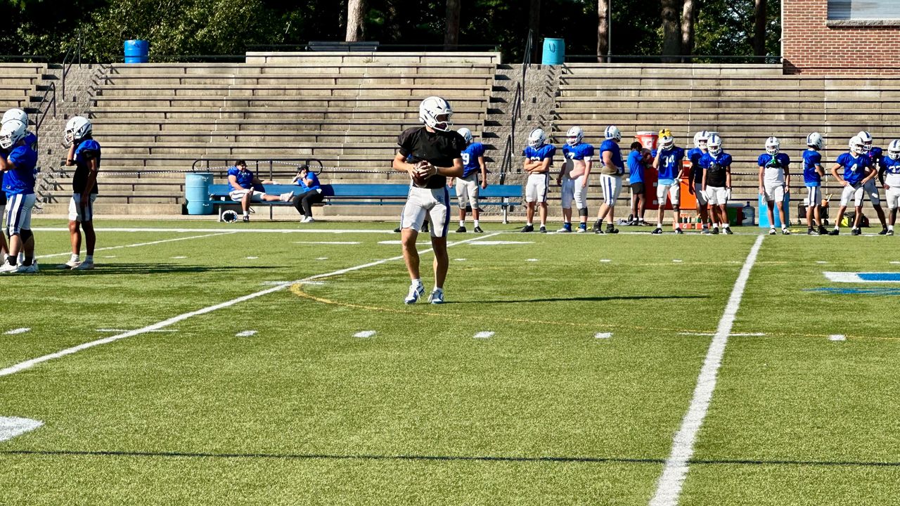 Leominster's Osiris Lopez, great leader & great QB