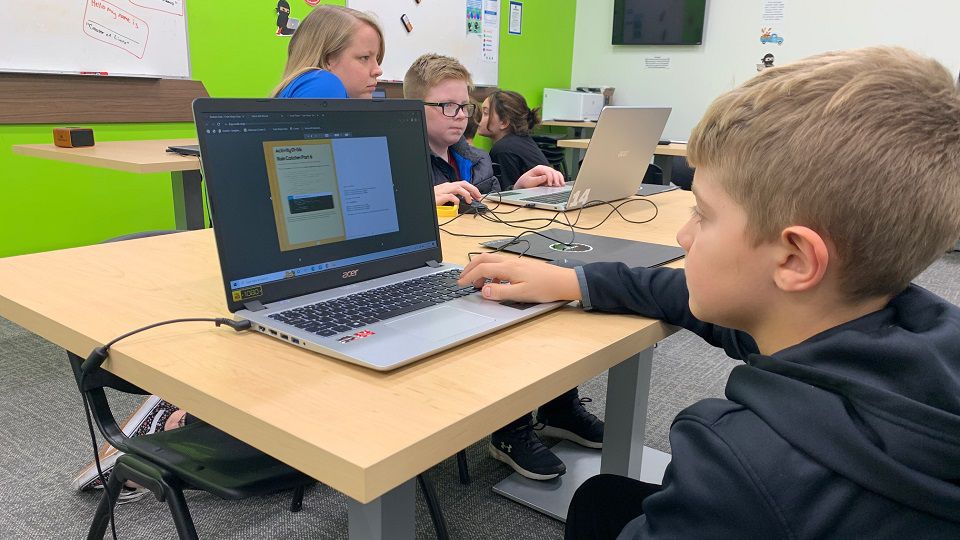 Code Ninjas teaches kids how to computer code