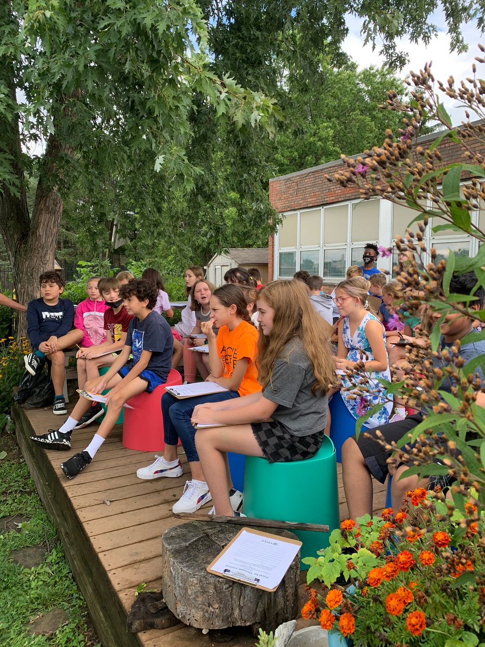 Nonprofit teaching people farm-to-table concept