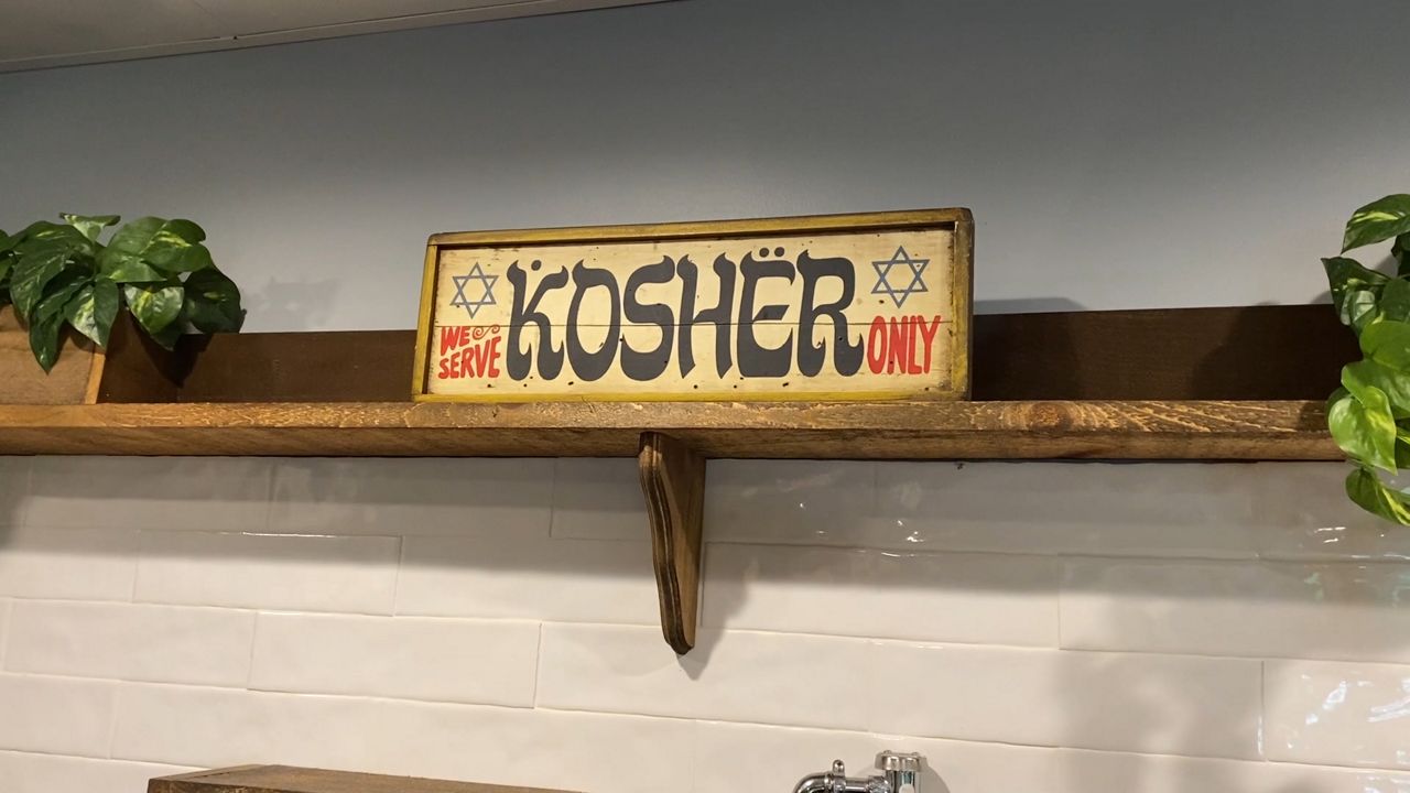 New deli brings people together through kosher cuisine
