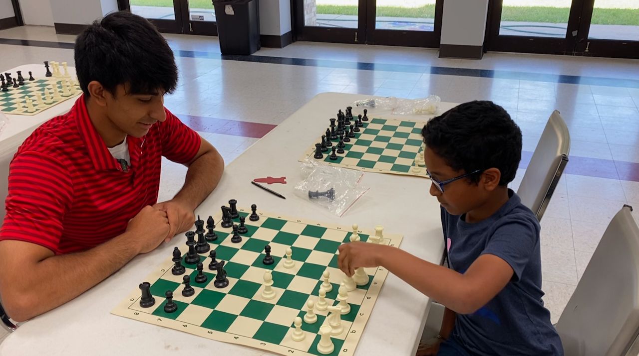 Milwaukee area nonprofit teaching kids how to play chess