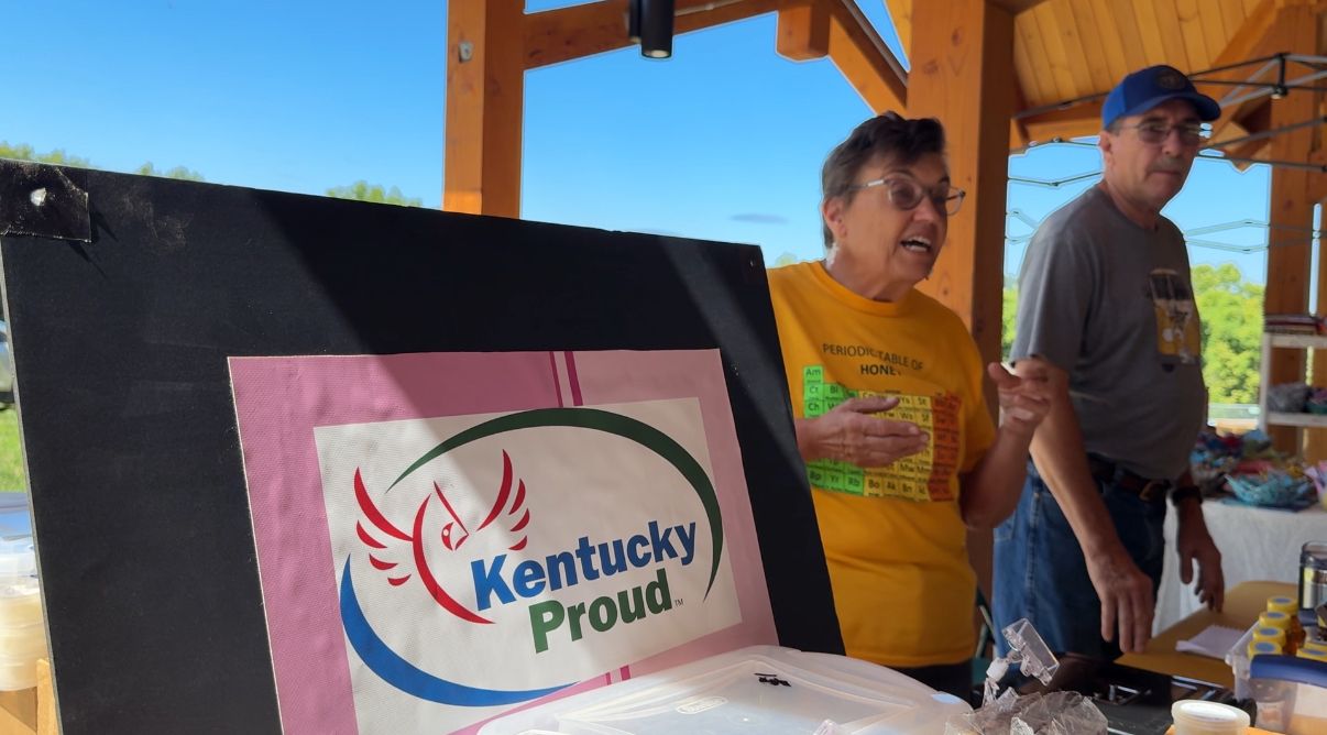 Farmers celebrate the start of Kentucky Proud Week