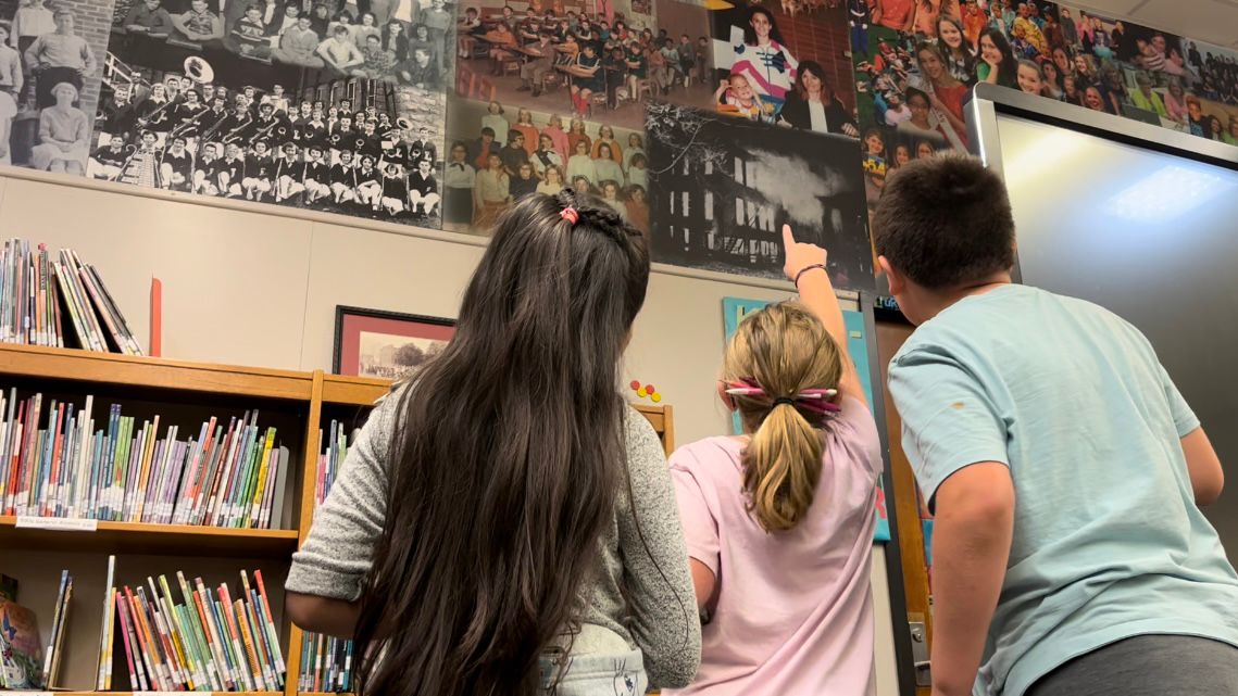 La Grange Elementary creates history mural