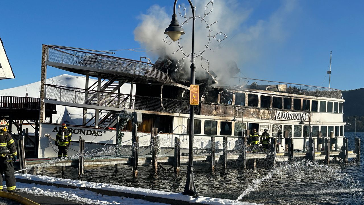 Fire crews battle touring boat blaze in Lake George