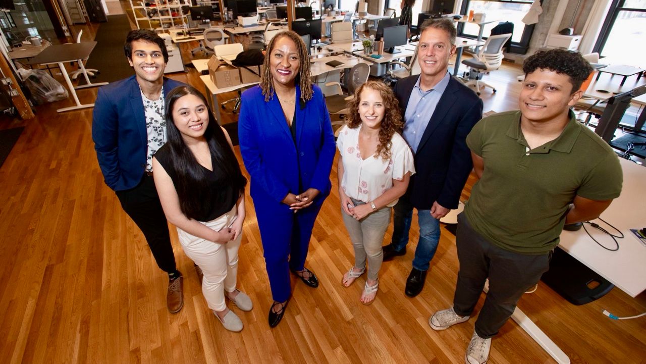 1000 internship initiative Los Angeles