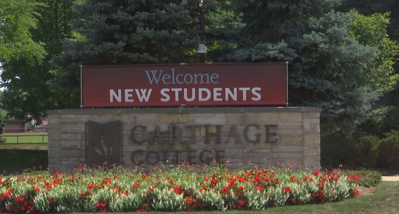 Former Miss America is giving back to Carthage College