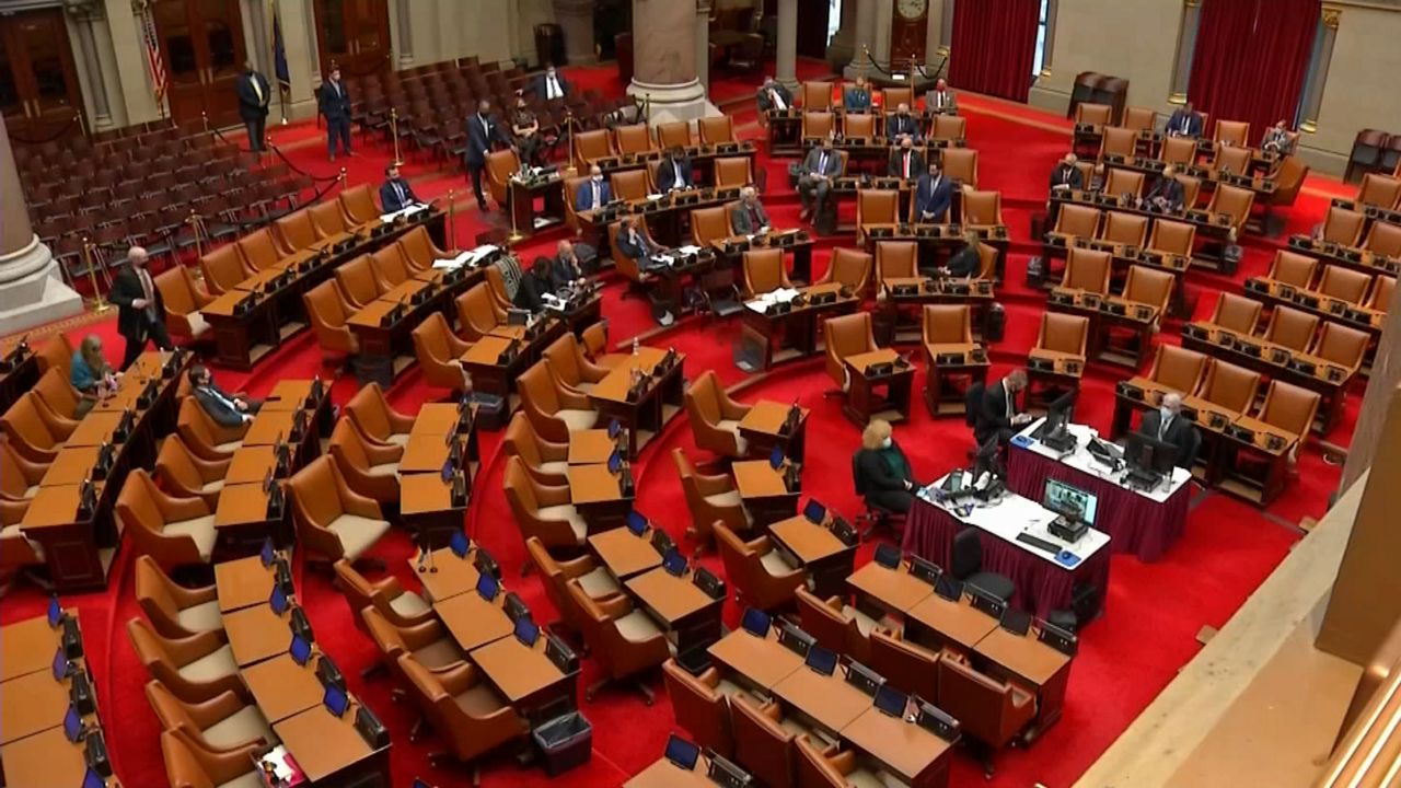 Lawmakers Accuse DAs Of Not Following Bail Reform Laws
