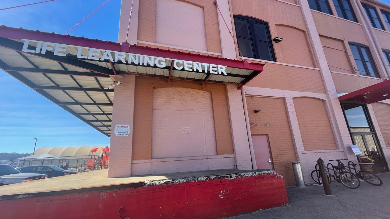 Reaction to new programs helping inmates with the job search