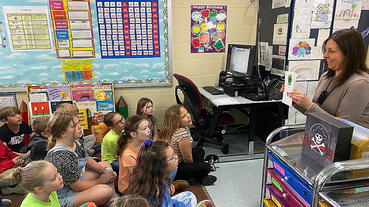 Ohio elementary school rebounds from low literacy rates