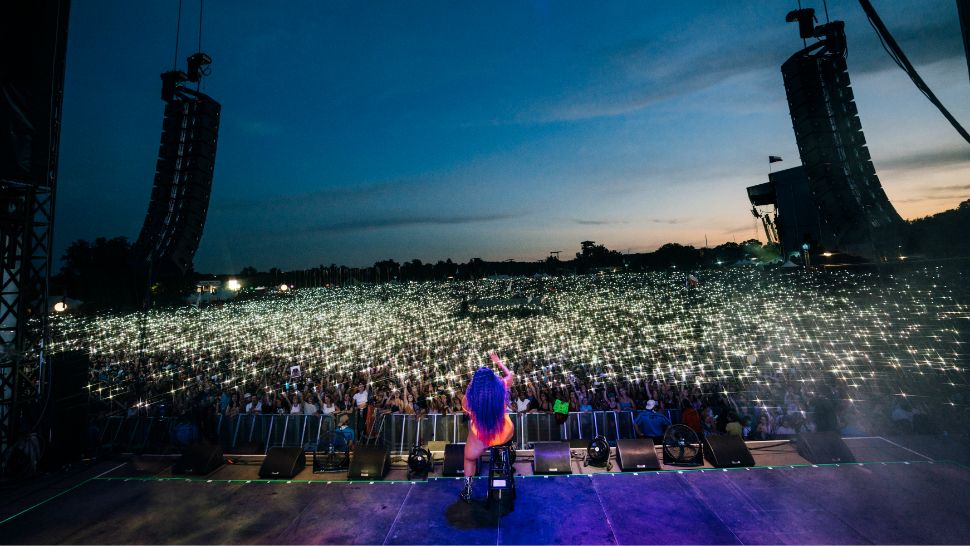 Lizzo's ACL Music Fest Performance Draws Massive Crowd, Causes Safety ...