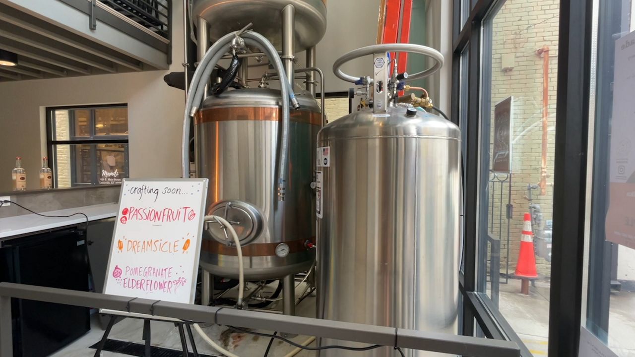 No mint juleps here: New seltzery spot opens in Louisville