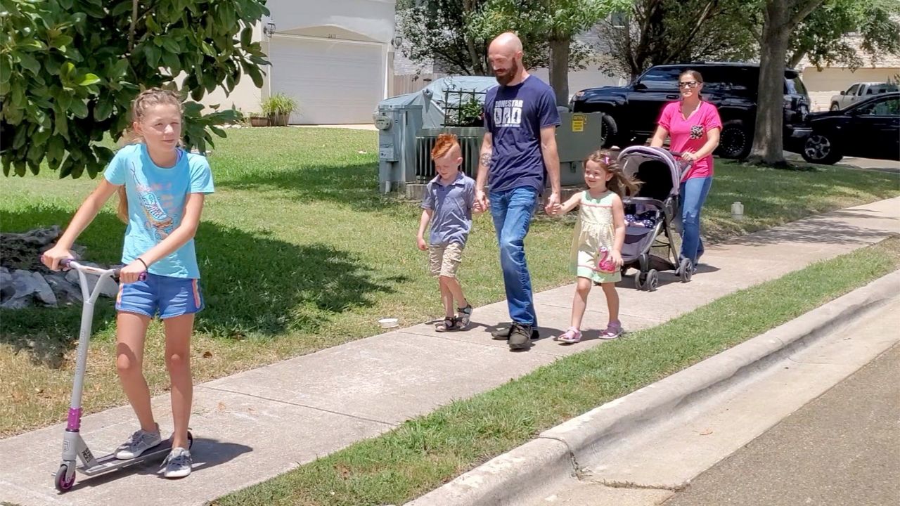 Texas Father Teaching Men to Become Better Dads