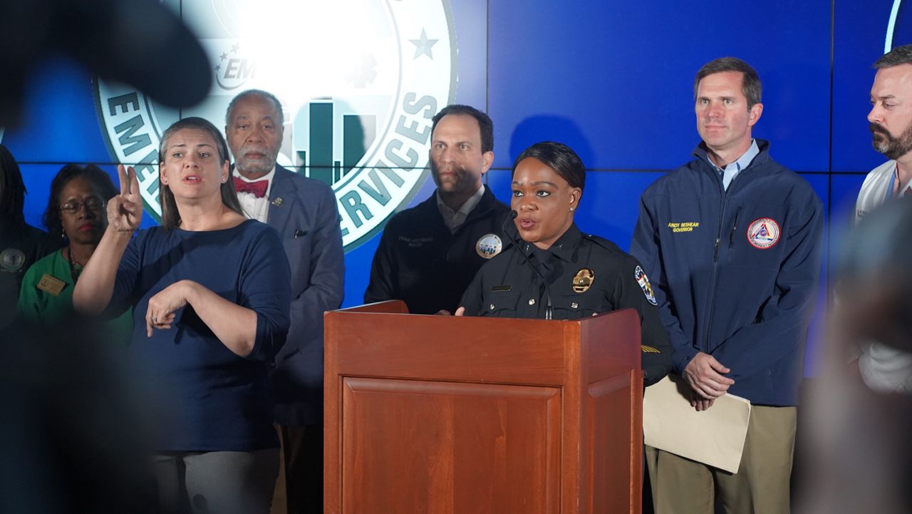 Louisville bank employee livestreamed attack that killed 5