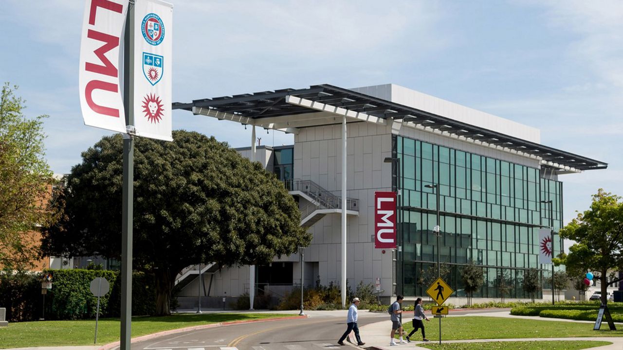 LMU Students Anticipate Vastly Different Graduations