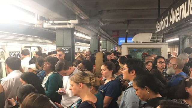 Door, signal problems slam morning L train commute