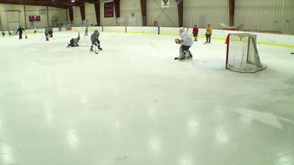 Lysander Ice Arena competes for new lights