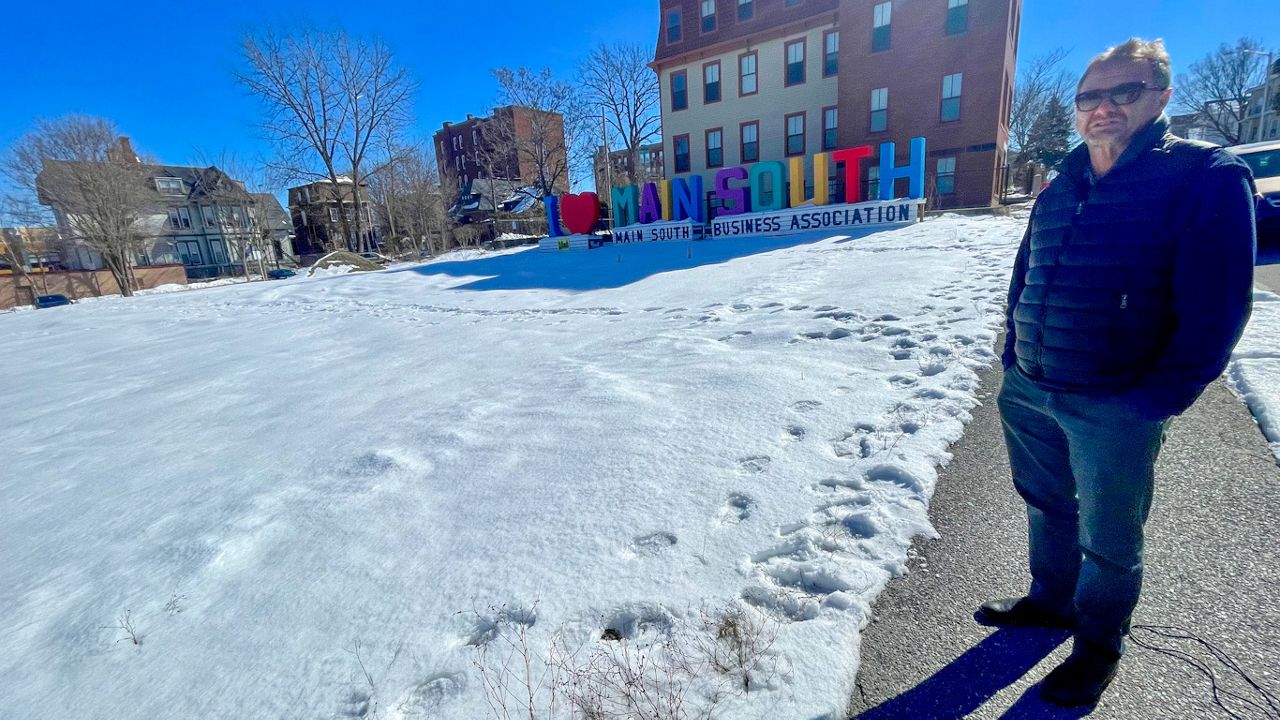 Main South CDC building lease-to-own storefronts