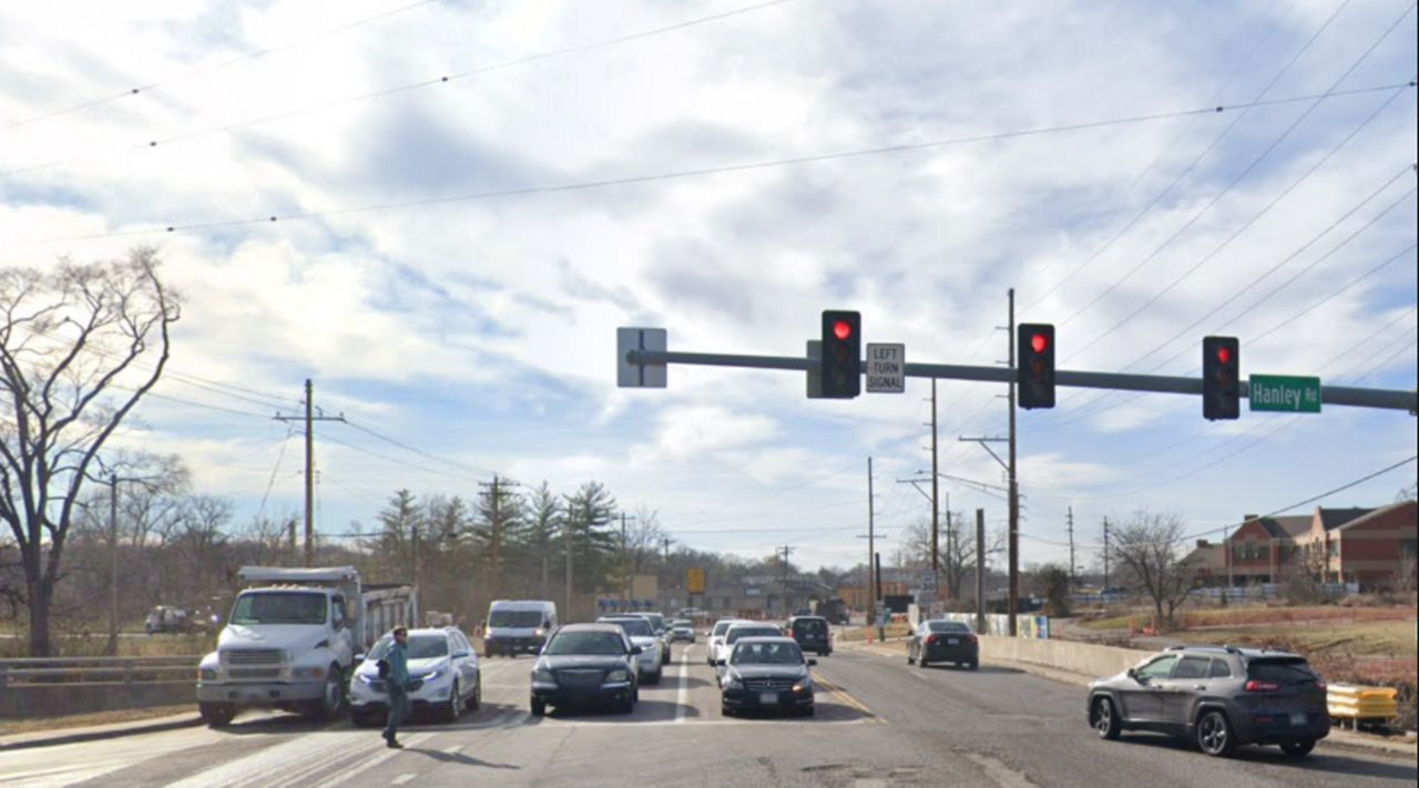 Manchester Rd. - xuonggomviet.store