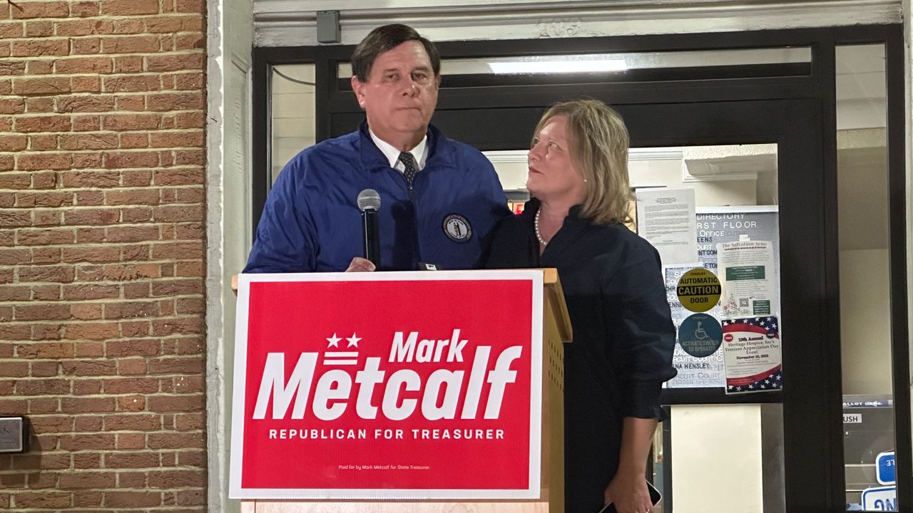 Mark Metcalf on In Focus