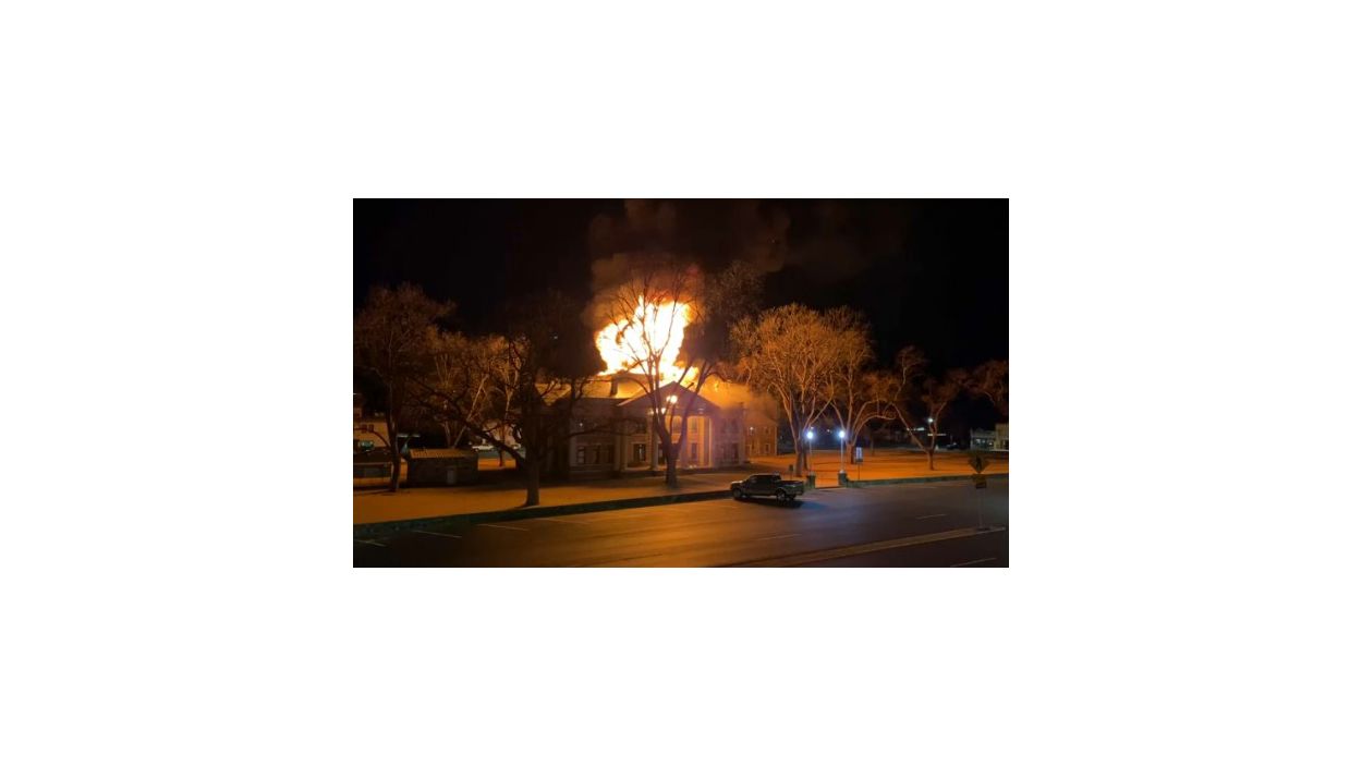 111-Year-Old Mason County Courthouse Destroyed in Fire