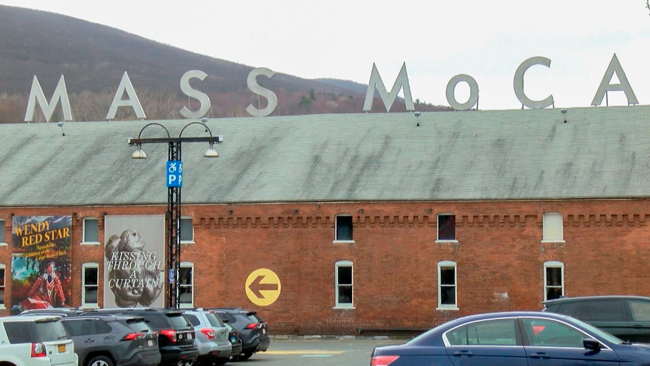 mass-moca-employee-unionizing