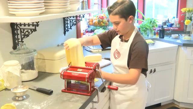 Local Teen on Masterchef Jr.