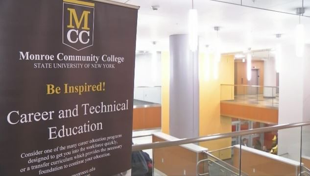 Open house shows off MCC's new $78 million downtown campus