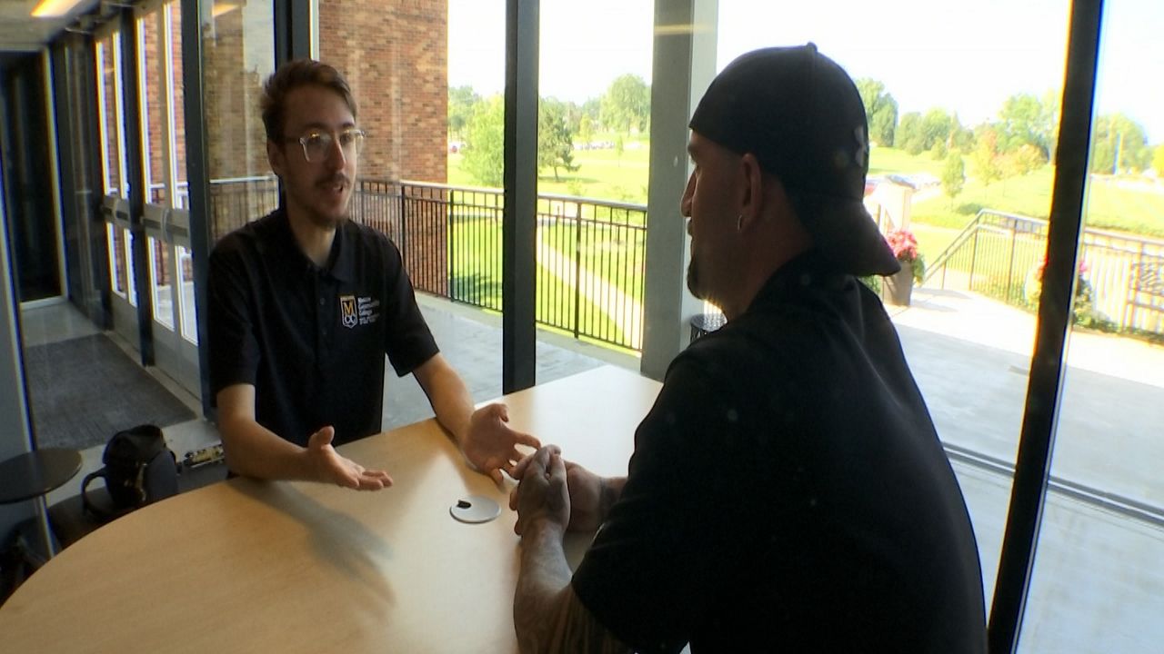 New MCC program helps college students manage finances