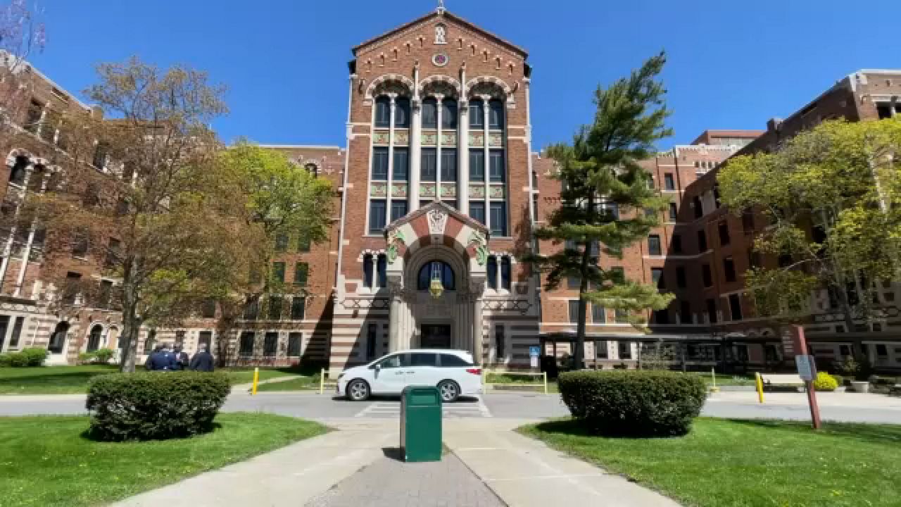 National Guard arrives at Monroe Community Hospital Saturday