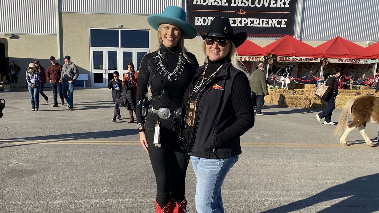 Family Uses Rodeo as an Opportunity to Volunteer Together
