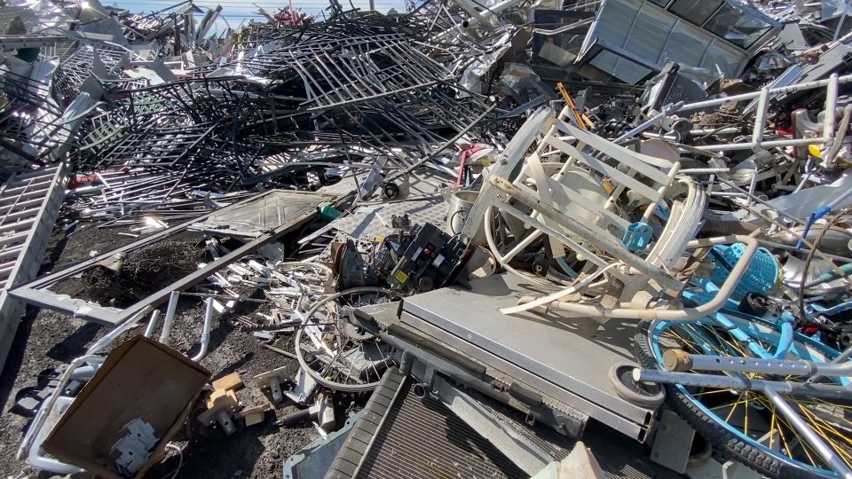 Buffalo metal scrappers making money, helping recycle