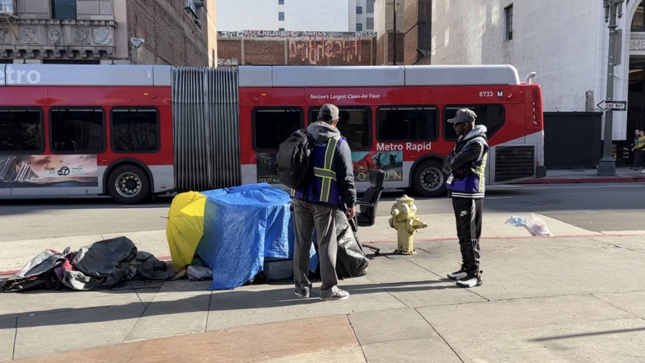 Meet Metro's 24/7 homeless outreach team