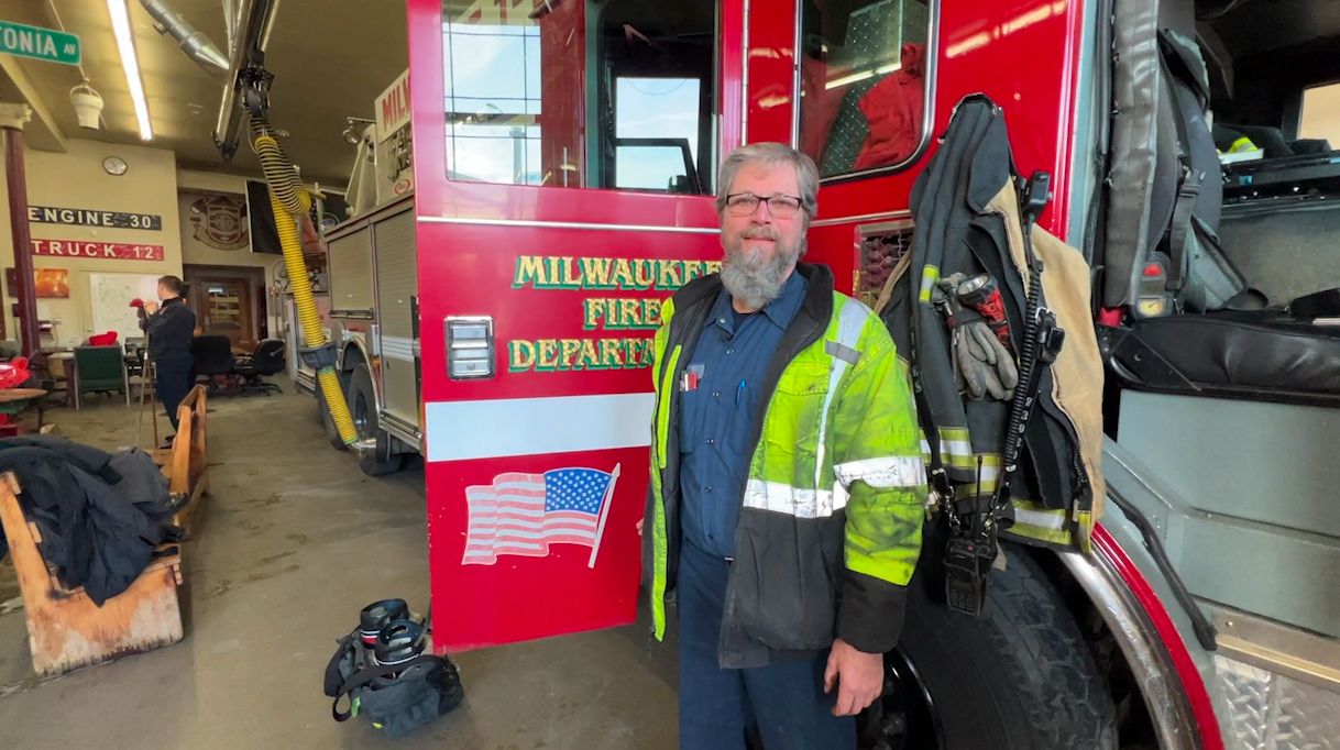 Fire mechanic to retire after 35 years with Milwaukee
