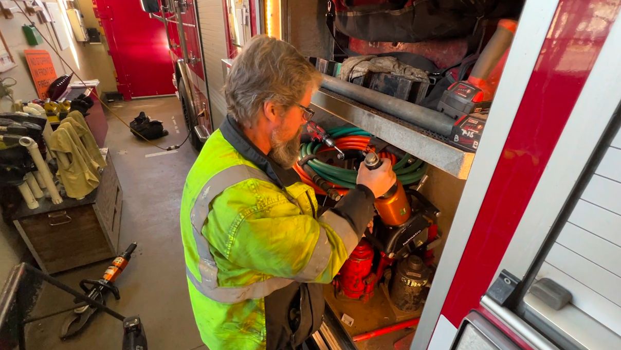 Fire mechanic to retire after 35 years with Milwaukee