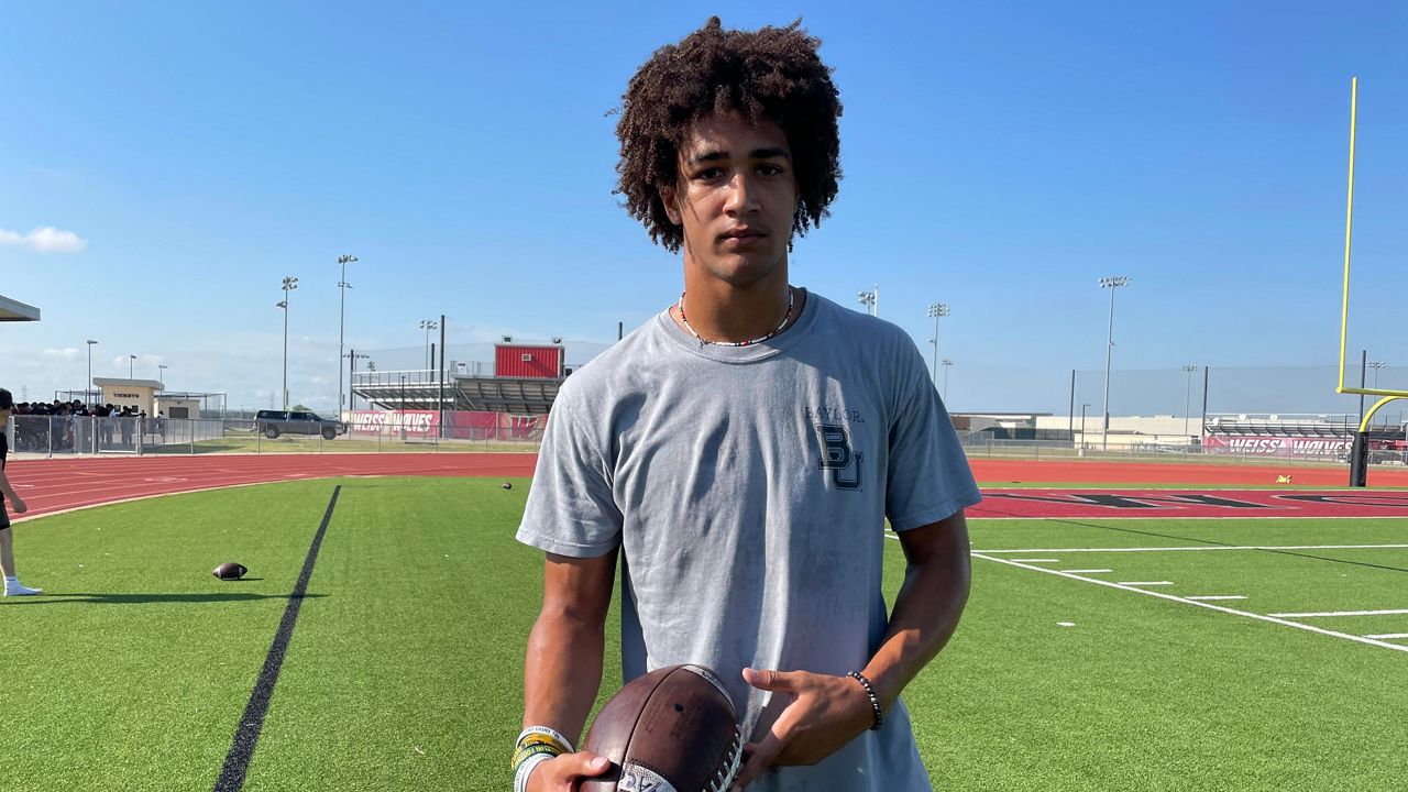 Texas Next: Weiss wide receiver Micah Gifford