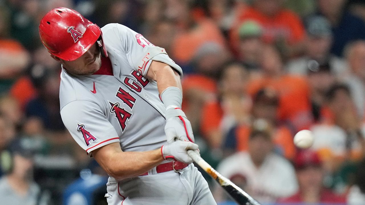 Angels hitting coaches Reed, Mallee will not return in 2023