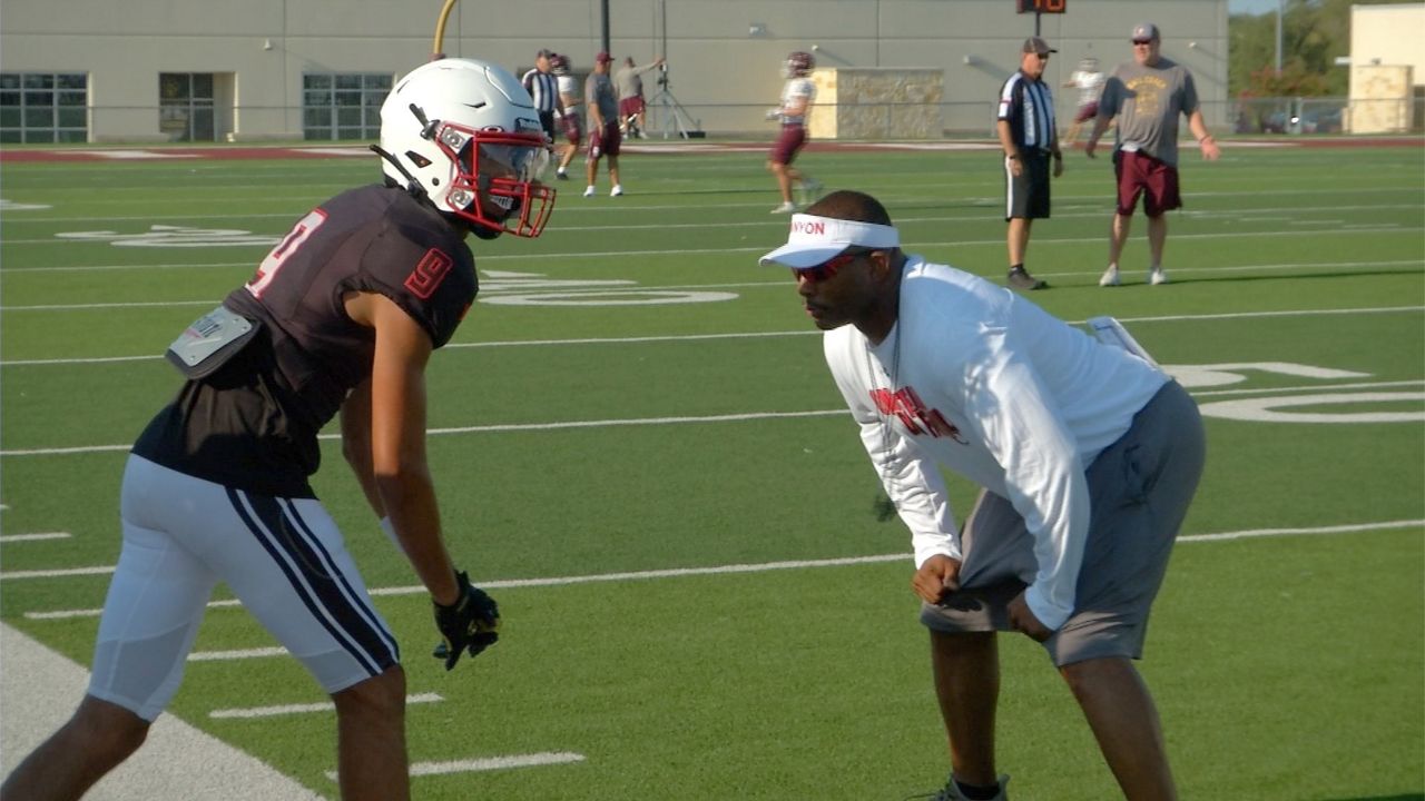 It's a family affair for the New Braunfels Canyon offense