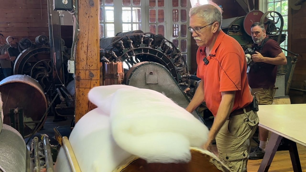 Appleton Courtney Woolen Mill closes after 144 years