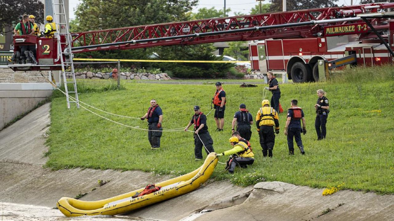 Bodies of Milwaukee boy, two men recovered in river search