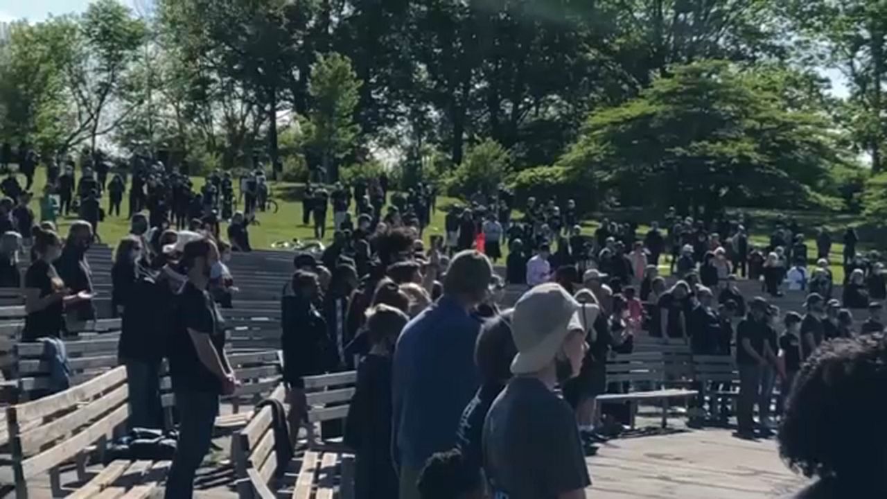 Families gather for prayer protest in Milwaukee's Washington Park