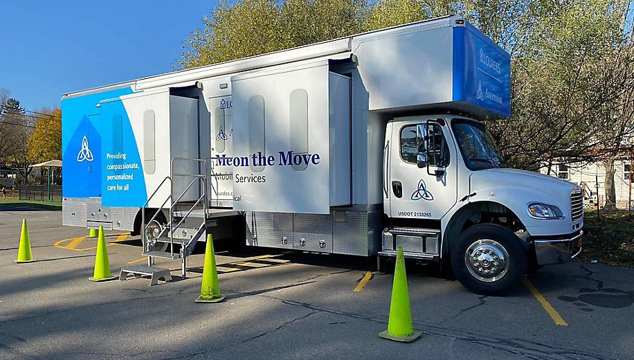 Mobile Bus Gives Students Good Health Care