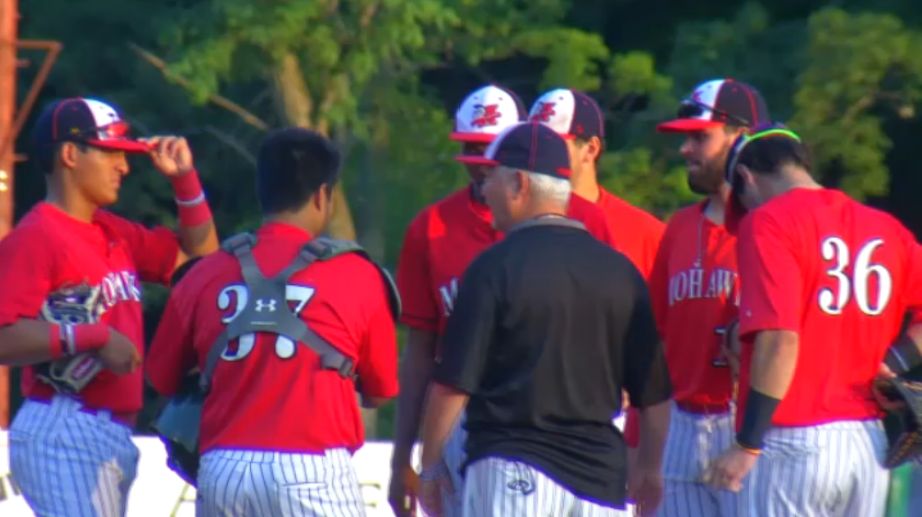 Mohawks Hold Off Stallions to Advance