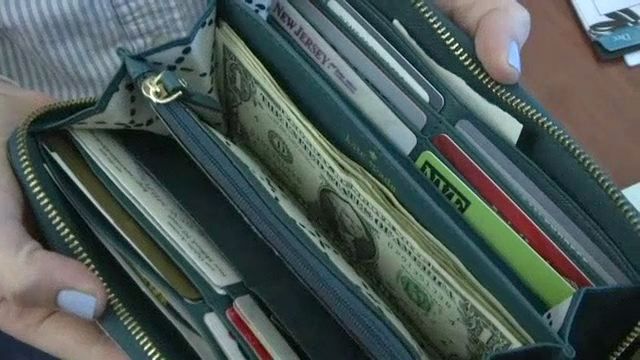 What You Should Do to Protect Your Identity if Your Wallet is Lost or ...