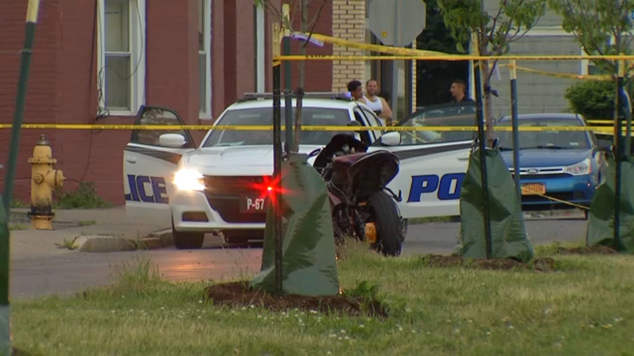 1 Dead After Motorcycle Crash in Rochester 1 Dead After Motorcycle Crash in Rochester