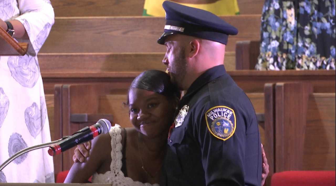 Teen thanks Milwaukee officer for saving her life