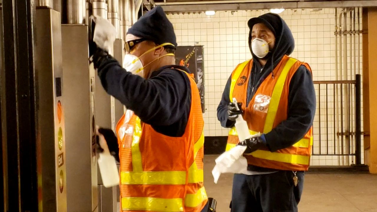 MTA Deploys 'Temperature Brigade to Test Employees