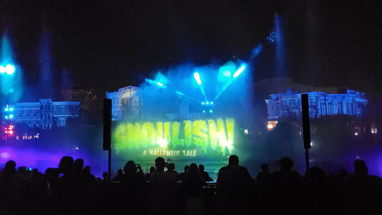Universal plans to resume ‘Ghoulish’ lagoon show for HHN