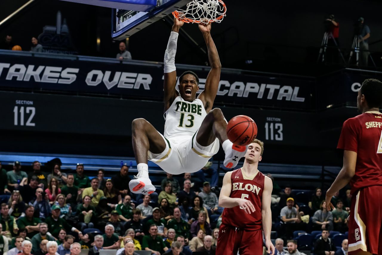 Nottingham's Knight Joins Elijah in NBA Pursuit