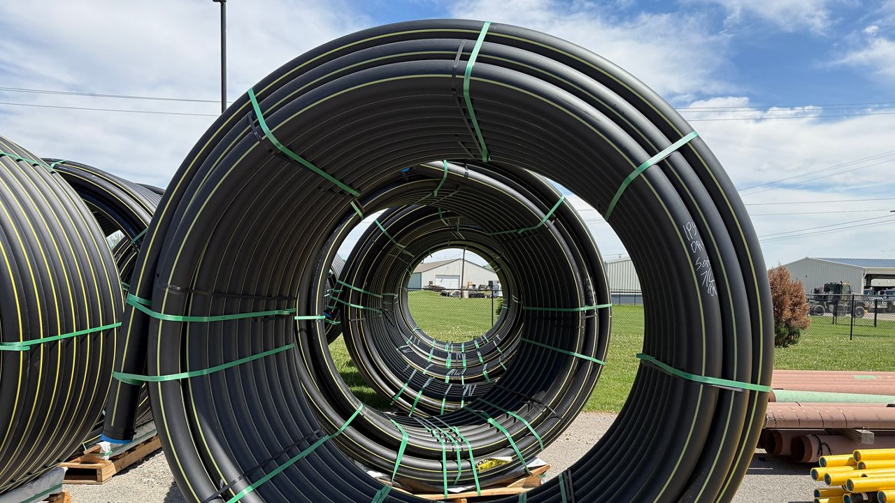 New pipeline extends natural gas to western Henderson County